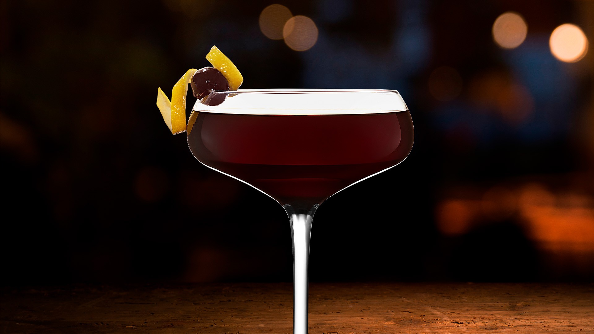 Black Manhattan - Receta - Campari Academy